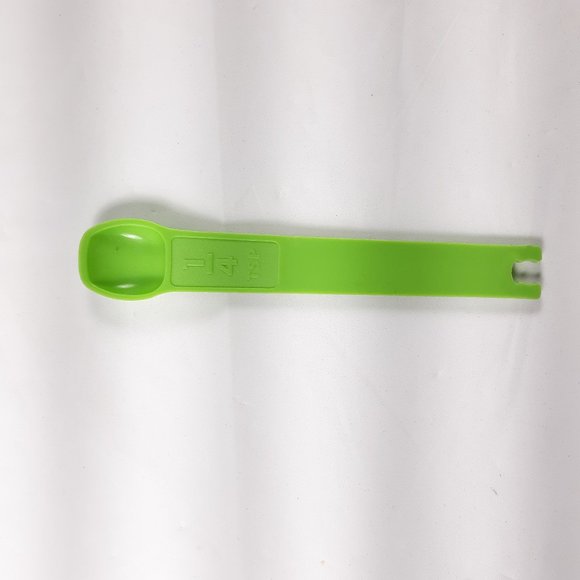 Kitchen | Vintage Tupperware Green Replacement Measuring Spoons 14 Tsp ...